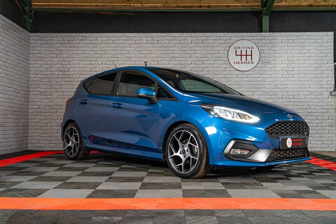 Ford Fiesta ST-2 - Driving Heroes